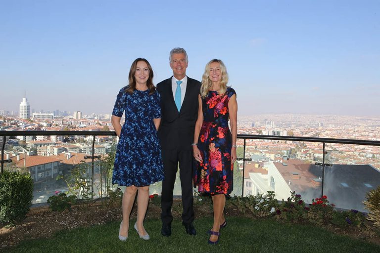 Lüksemburg Büyükelçisi Georges Faber Ve Eşi Barbara Faber-Mohr - MAG ...